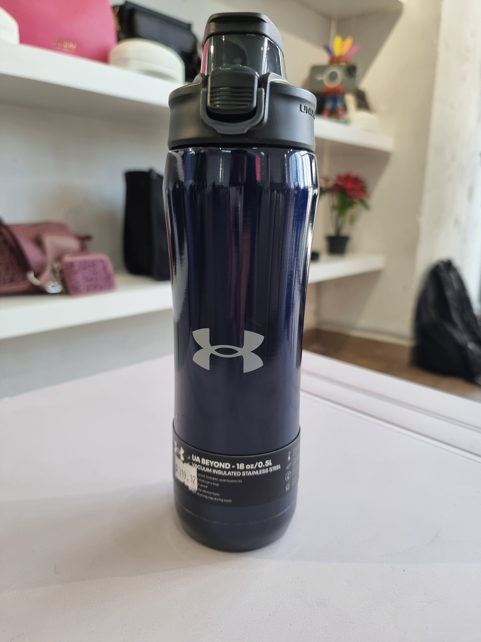 Termo Under A azul marino 500ml – BGC Trends