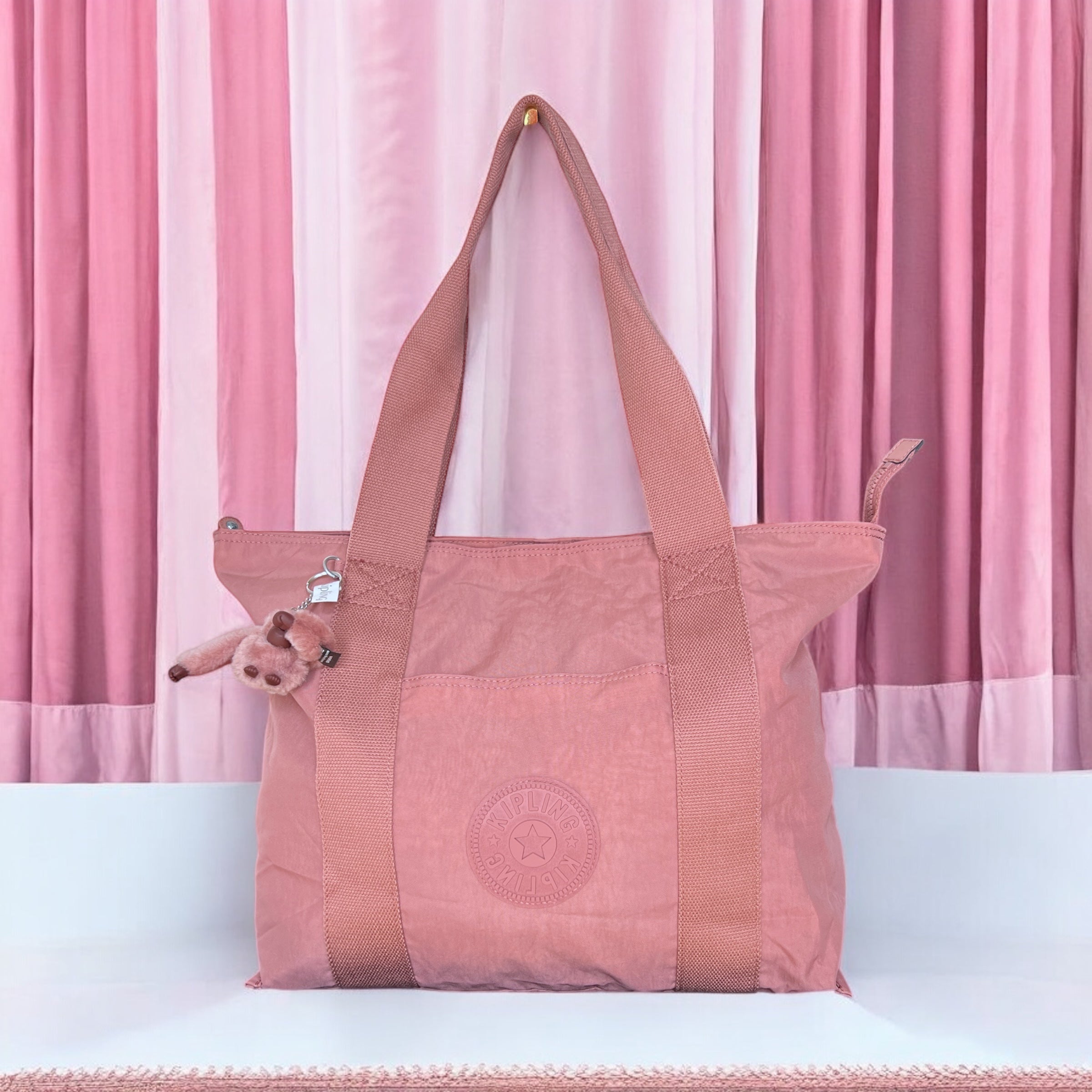 Maleta Kipling rosa con changuito – BGC Trends